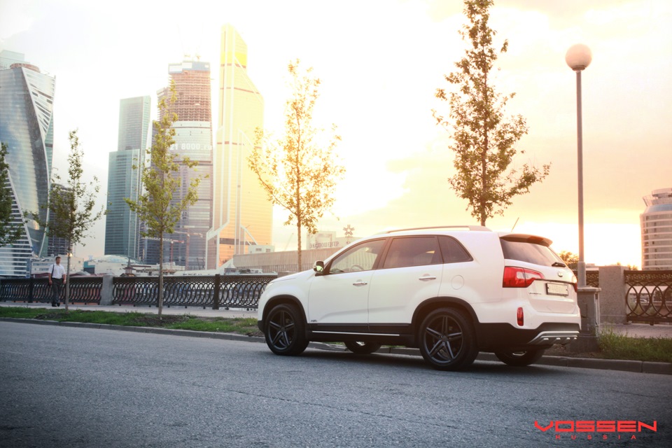 KIA Sorento on Vossen CV5 — DRIVE2