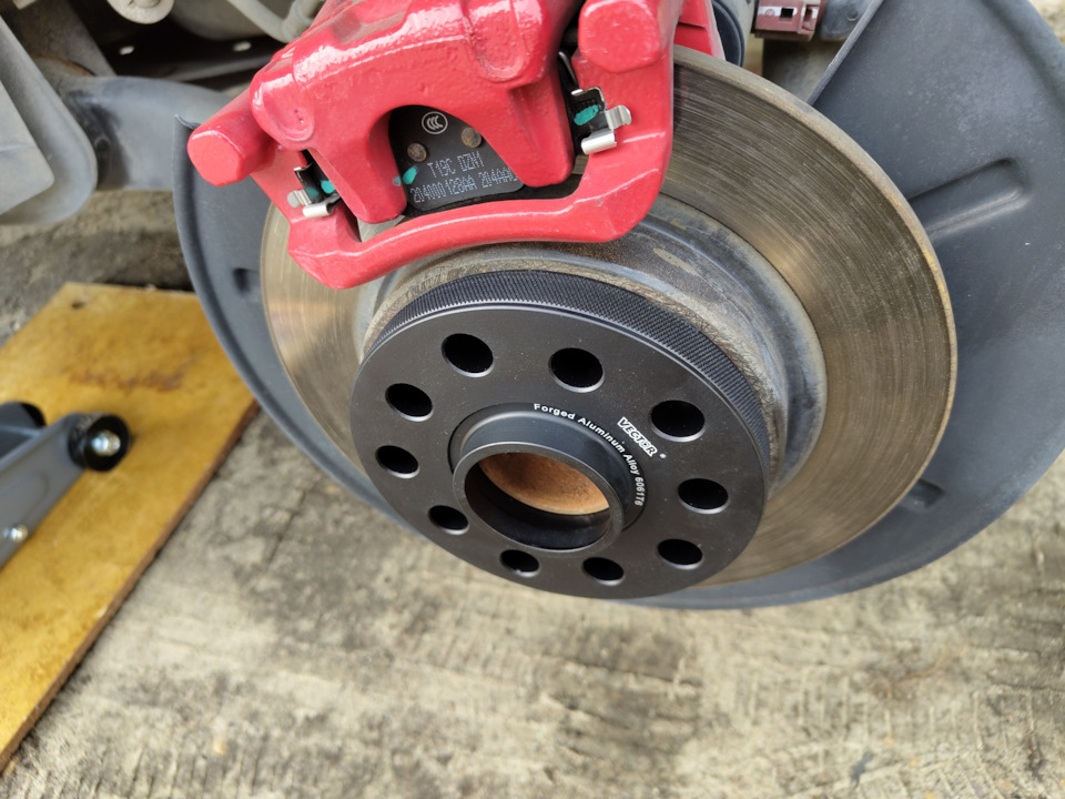 40007204 Trim moulding. Trim Parts External. (Right, Rear) Volvo ...