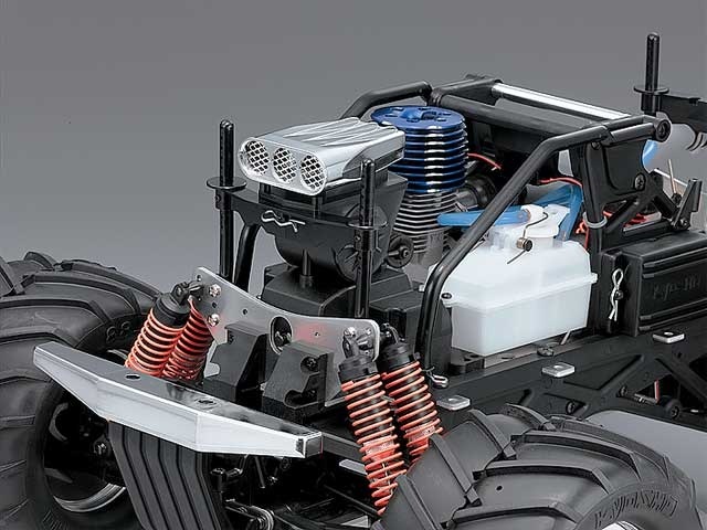 Продам Монстра Kyosho Giga Crusher SF 1:8 с ДВС — DRIVE2