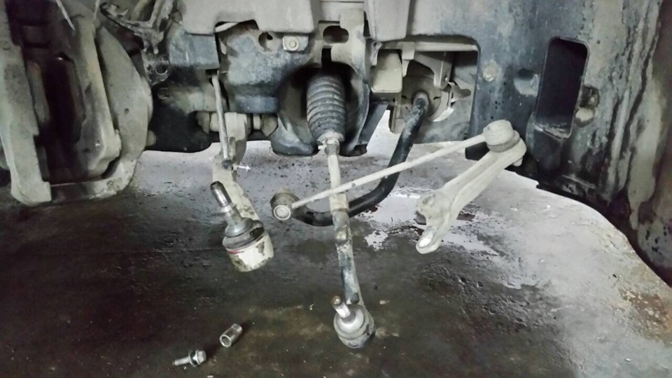 Долгожданная замена амортизаторов))) — BMW 5 series (E60), 2,5 л, 2006 ...