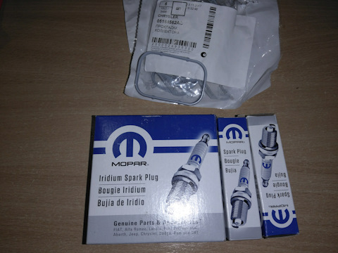 05184562AC Прокладка коллектора дней Chrysler | Запчасти на DRIVE2