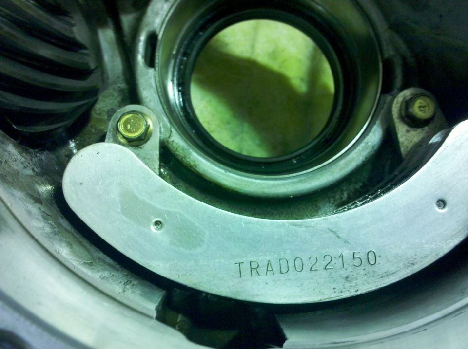 передняя блока с ЭВО РС — Mitsubishi Outlander (1G), 2 л, 2006 года ...