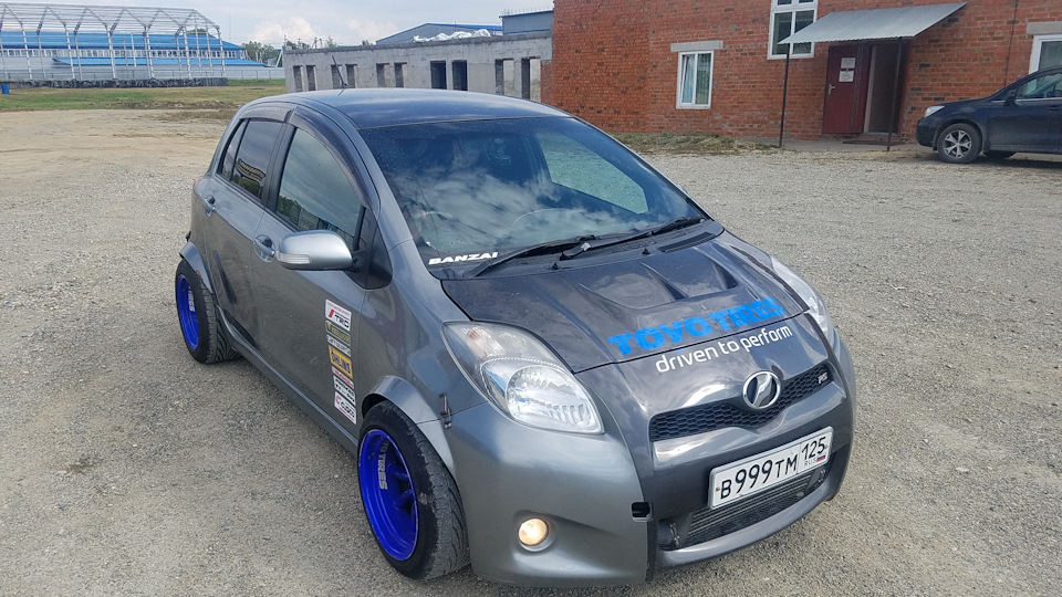 Toyota Vitz (90) 1.5 бензиновый 2010 | TRD Turbo M на DRIVE2