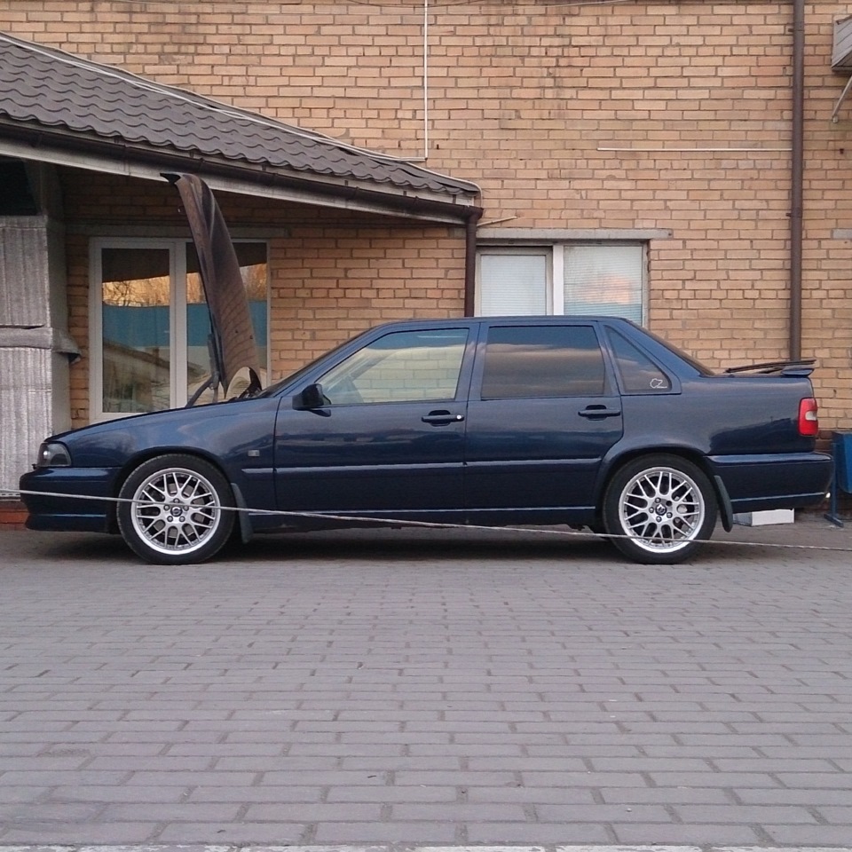 Все переобулись. А чем я хуже?) — Volvo S70 R, 2,3 л, 1997 года ...