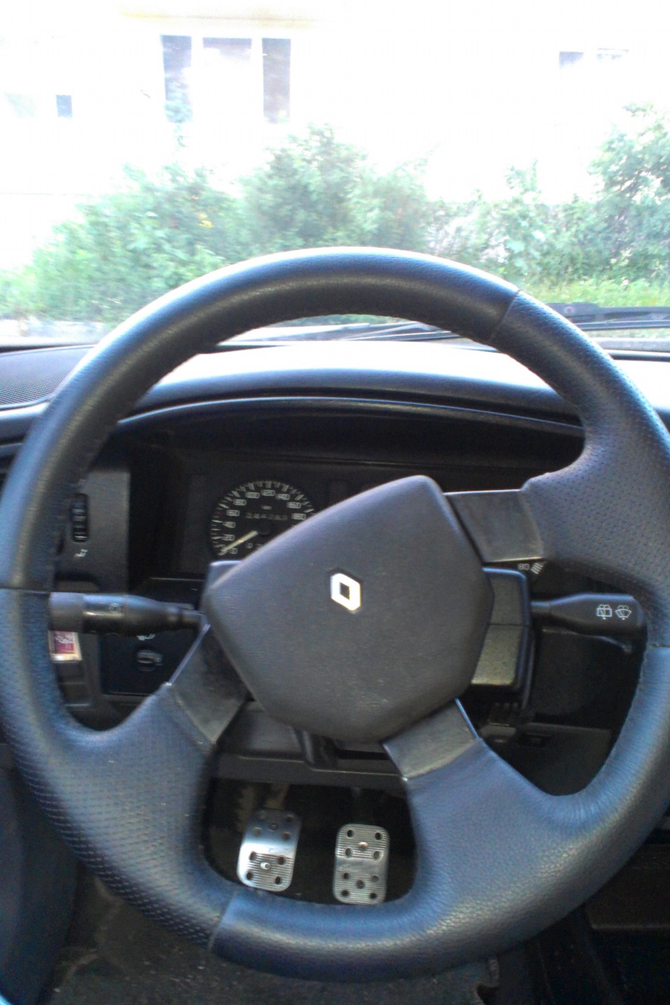 Вакумник и пару ништяков в нагрузку — Renault 19, 1,8 л, 1994 года ...