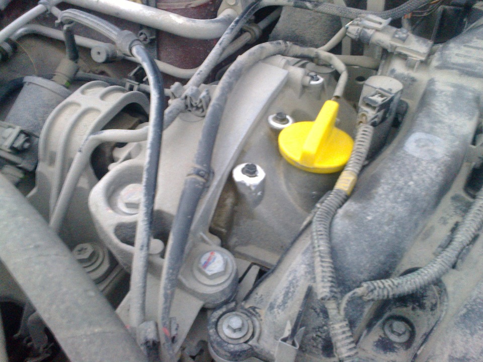 Уплотнительное колечко на дроссель — Renault Duster (1G), 2 л, 2014 ...