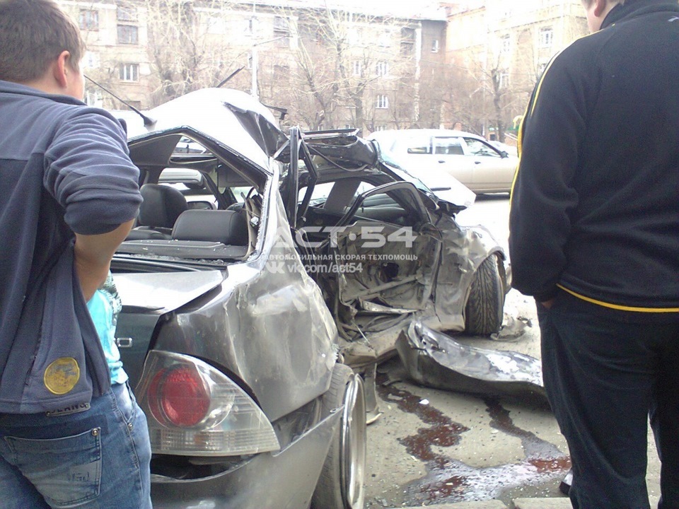 RIP, все нет больше лехи — Lexus IS I, 2 л, 2000 года | ДТП | DRIVE2