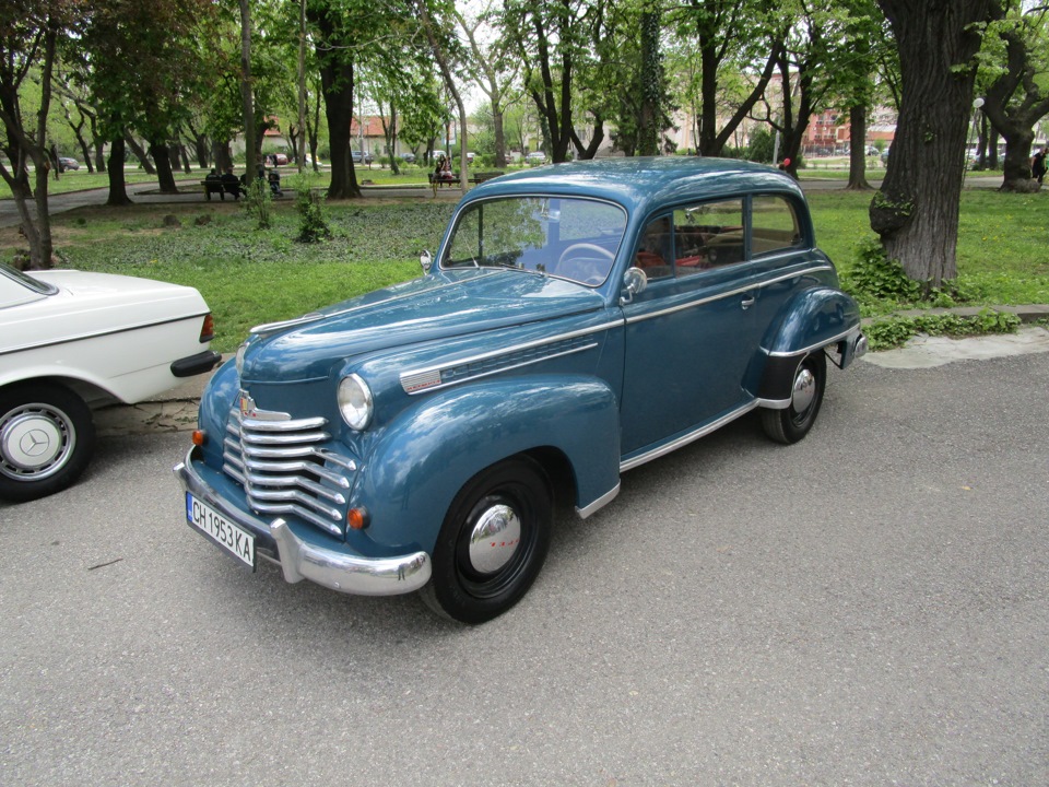 Ретро парад Сливен (Болгария) — Lada 2101, 1,7 л, 1973 года | встреча ...