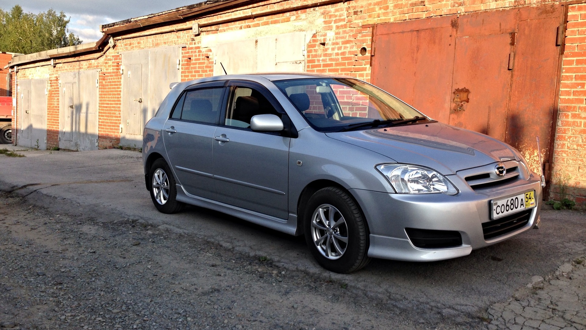 Toyota Corolla RunX 1.5 бензиновый 2005 | на DRIVE2