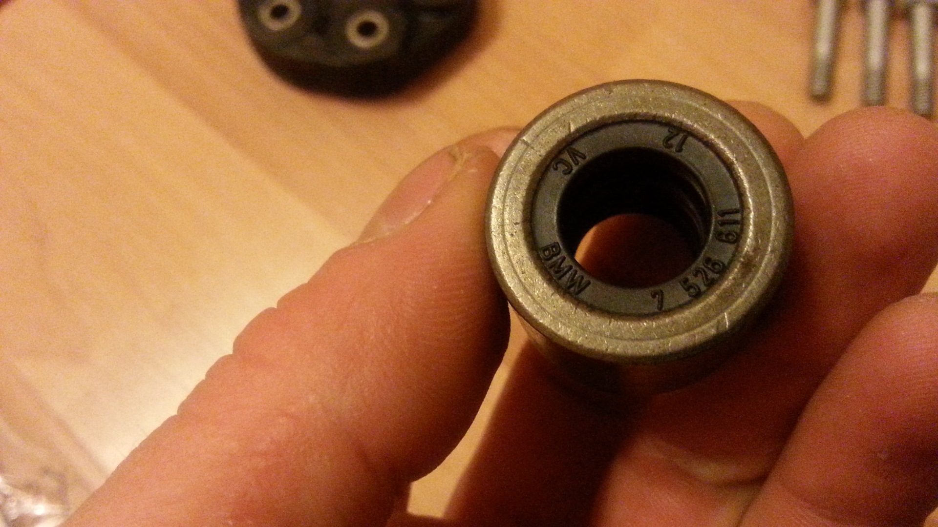 Замена эластичной муфты. — BMW 3 series (E46), 2 л, 2004 года | своими ...