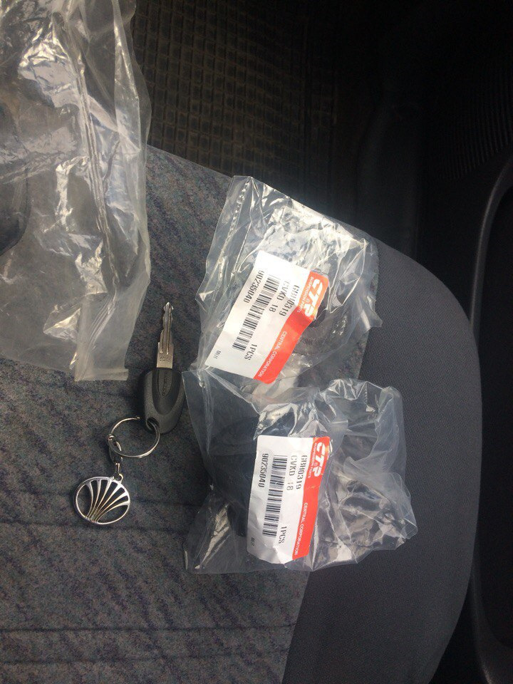 90235040 С-блок рычага переднего задн GM | Запчасти на DRIVE2