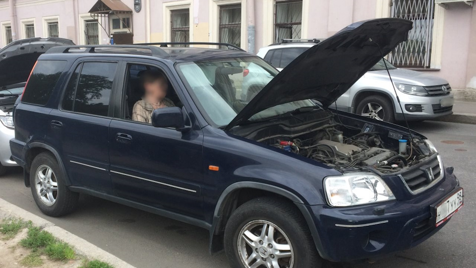 СПб, дикие дожди и кондей — Honda CR-V (RD1, RD2), 2 л, 2000 года | плановое ТО | DRIVE2