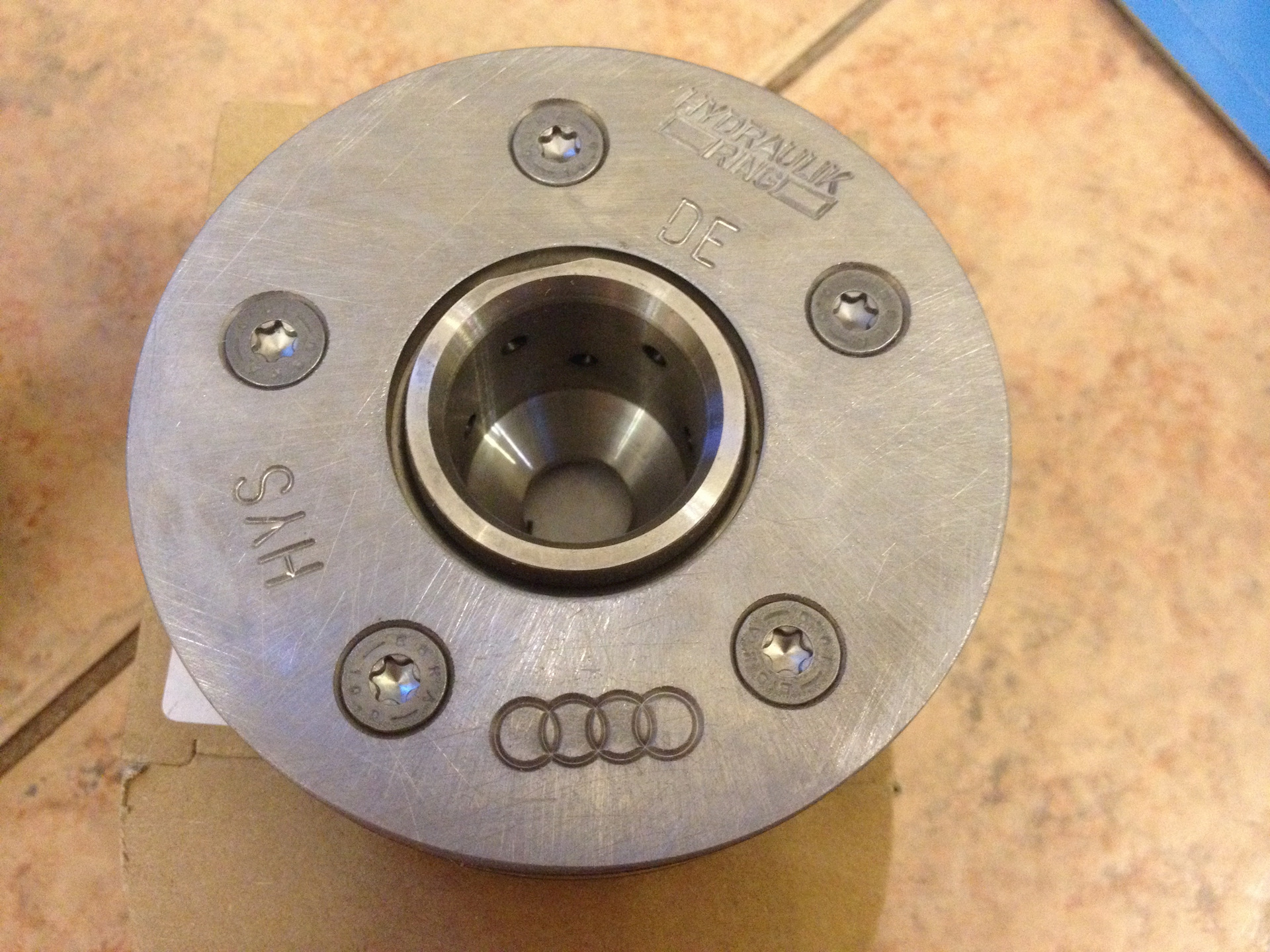 Service 7. Регулятор фаз. Теперь тишина — Audi A4 (B7), 2 л, 2005 года ...