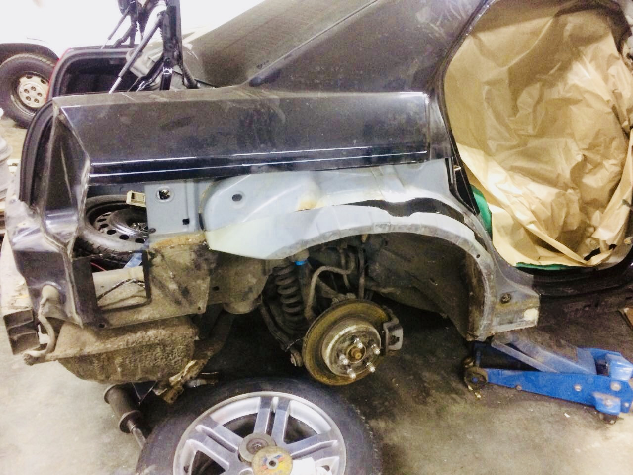 Я тебя слепила из того, что было… (кузовной ремонт chrysler 300c) — Mopar plus на DRIVE2