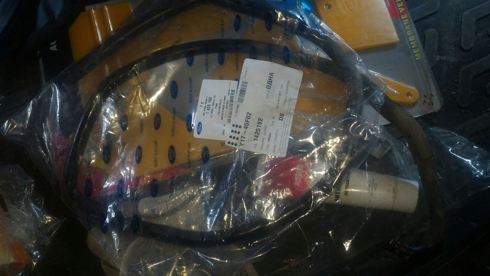 1425192 Шланг расширительного бачка / C-Max, Focus-II 1,6 Duratec/Zetec ...