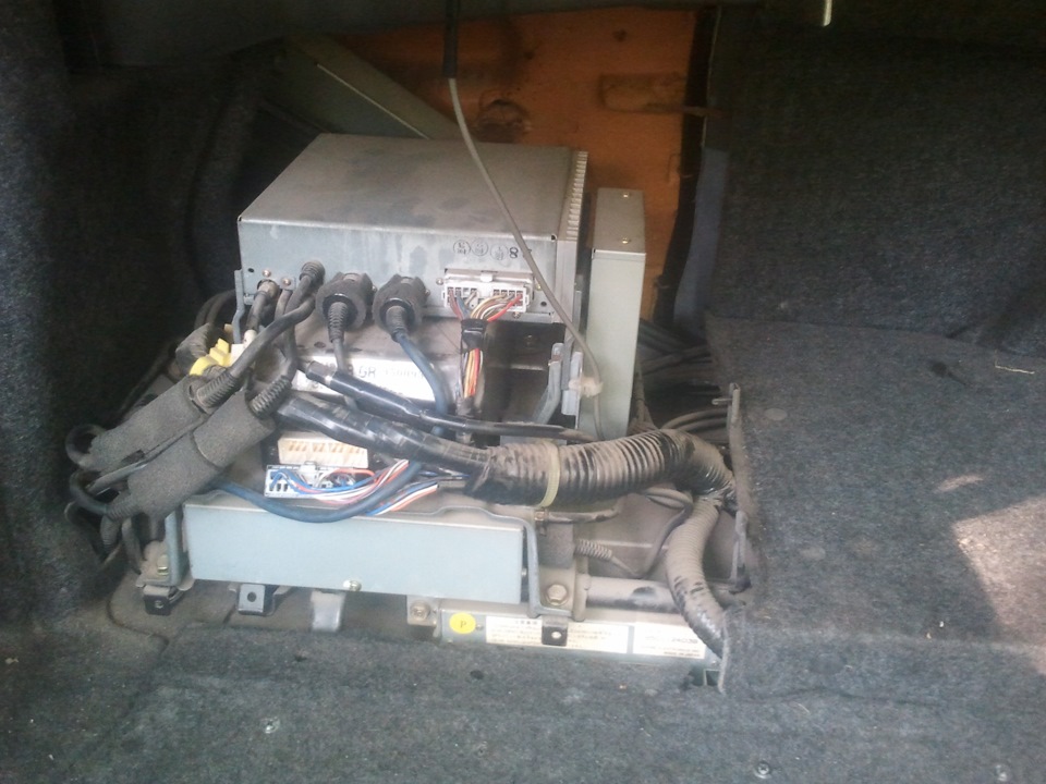 "серверная" — Honda Legend (KA8), 3,2 л, 1995 года | электроника | DRIVE2