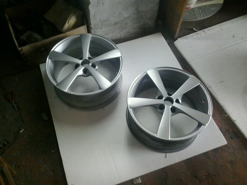Покрасили диски. Ronal. Ищу резину 225/235 — 40/45 — 18 — Opel Vectra C ...