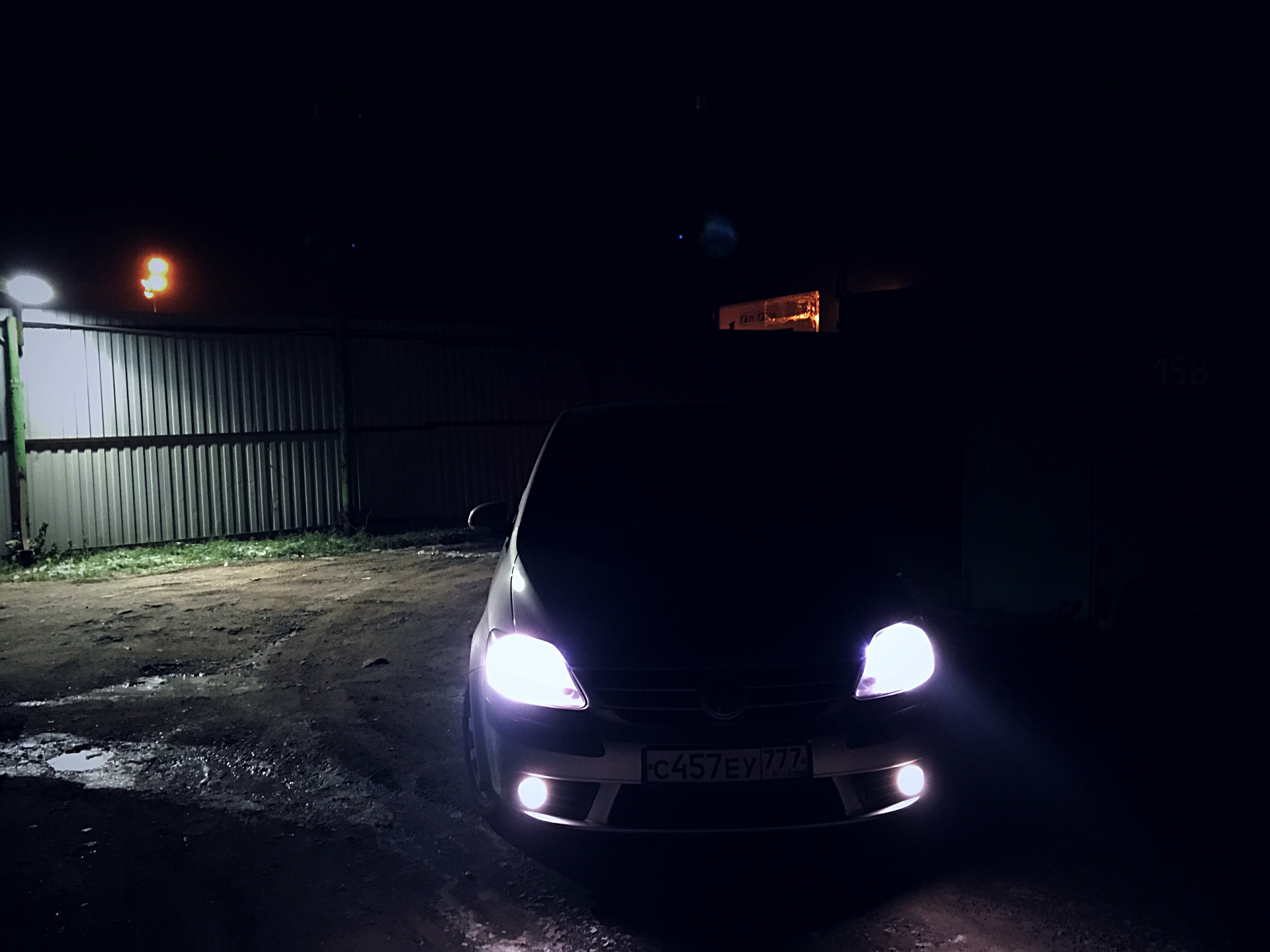 Решение ошибки двигателя P2096 — Volkswagen Golf Plus, 2 л, 2007 года ...