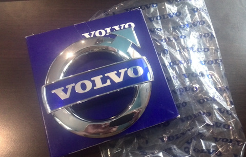31294507 Эмблема решетки радиатора Volvo | Запчасти на DRIVE2