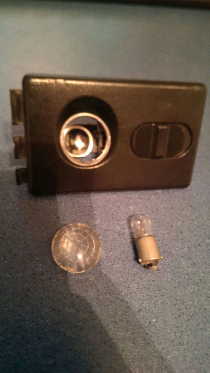 Первые покупки, очистка плафончиков освещения салона. — Audi 100 Avant ...