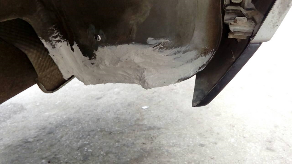 trunk rust repair part 2 — Mercedes-Benz E-class (W210), 2 л, 1995 года ...