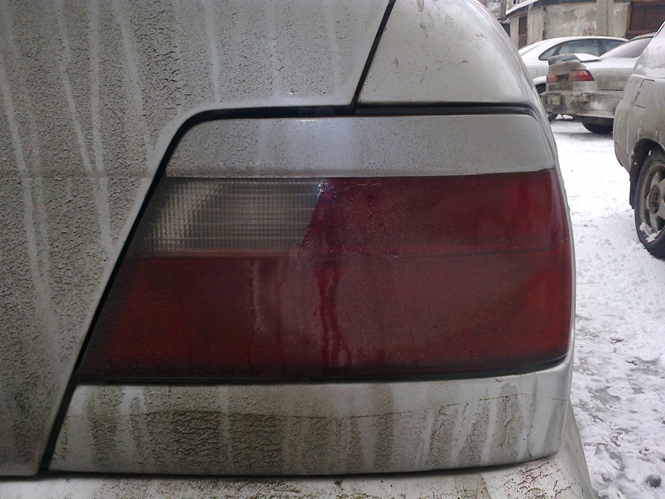 Реснички на задние фары — Nissan Bluebird (U14), 1997 года | тюнинг ...
