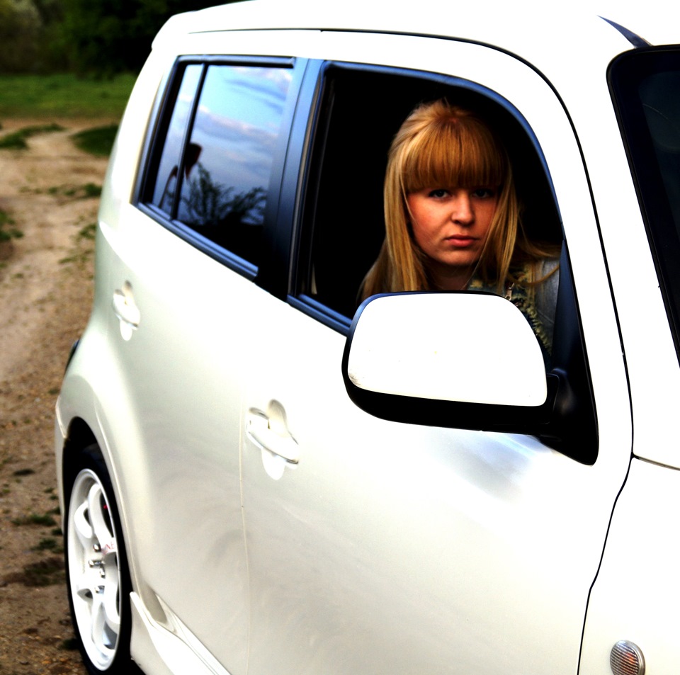 Не профессиональный фотосет 19.04.2014! — Toyota bB (QNC20), 1,3 л, 2006 года | фотография | DRIVE2