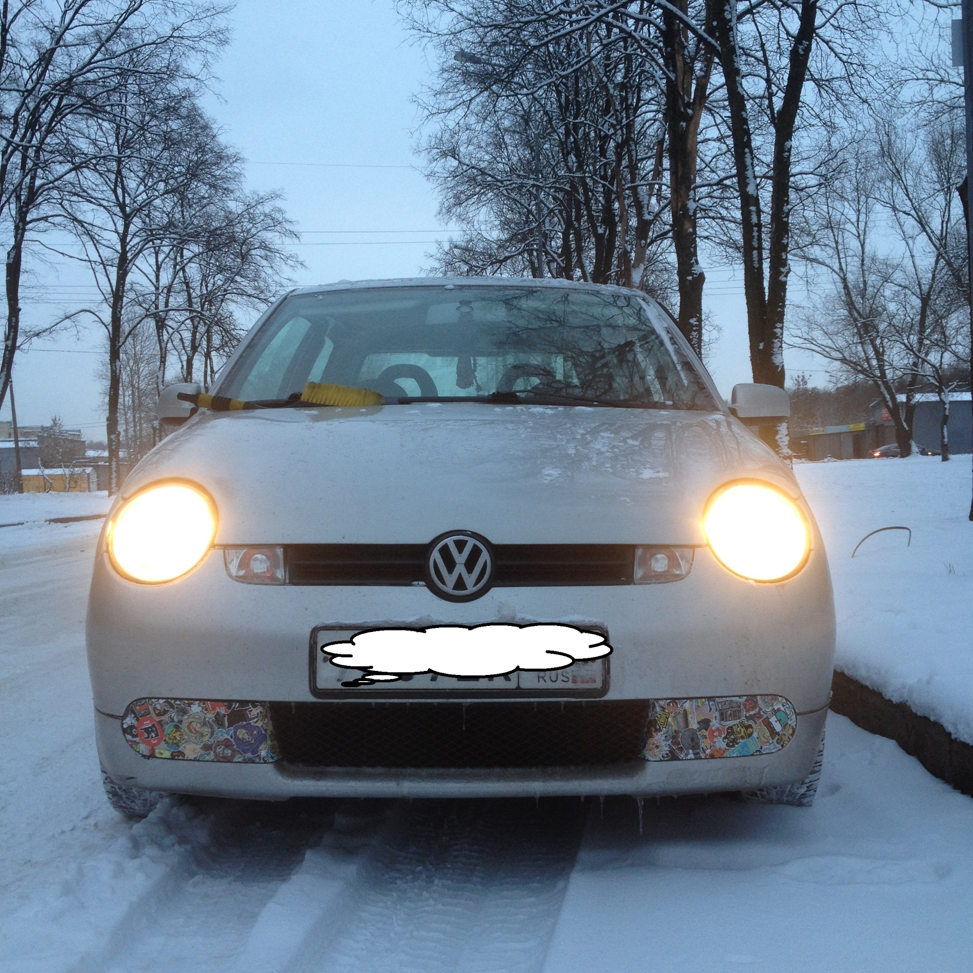 Sticker Bombing — Volkswagen Lupo, 1,4 л, 2001 года | стайлинг | DRIVE2