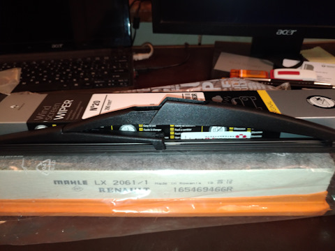 287909363R Щетка стеклоочистителя двери задка RENAULT | Запчасти на DRIVE2