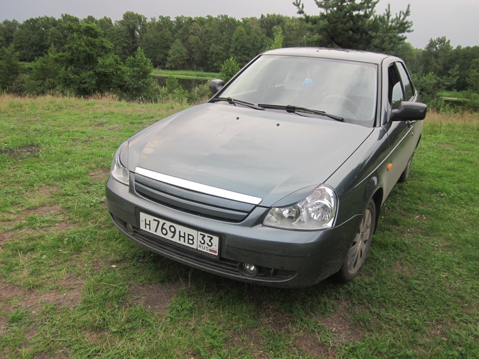 С новой решеткой и ресничками — Lada Приора хэтчбек, 1,6 л, 2011 года ...