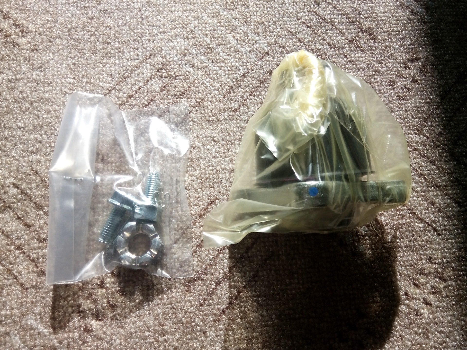 Запчасти (2) — Mitsubishi Pajero (4G), 3,8 л, 2008 года | запчасти | DRIVE2