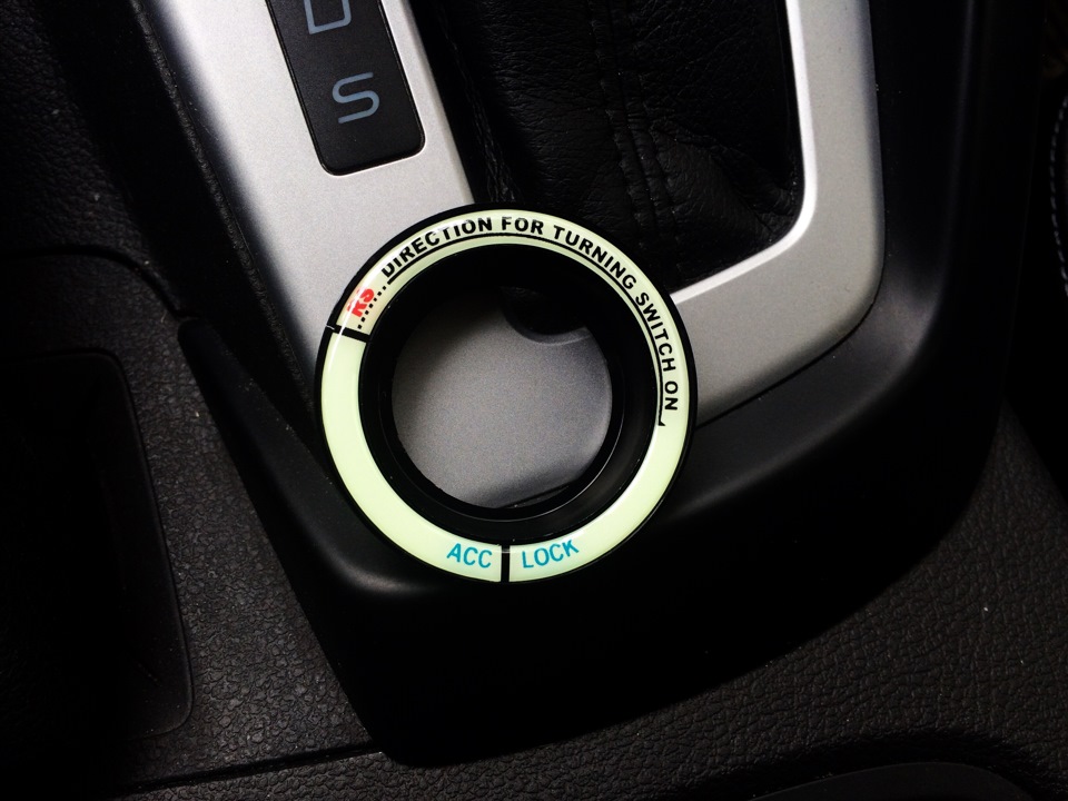 Кольцо замка зажигания — Ford Focus Hatchback III, 1,6 л, 2014 года ...
