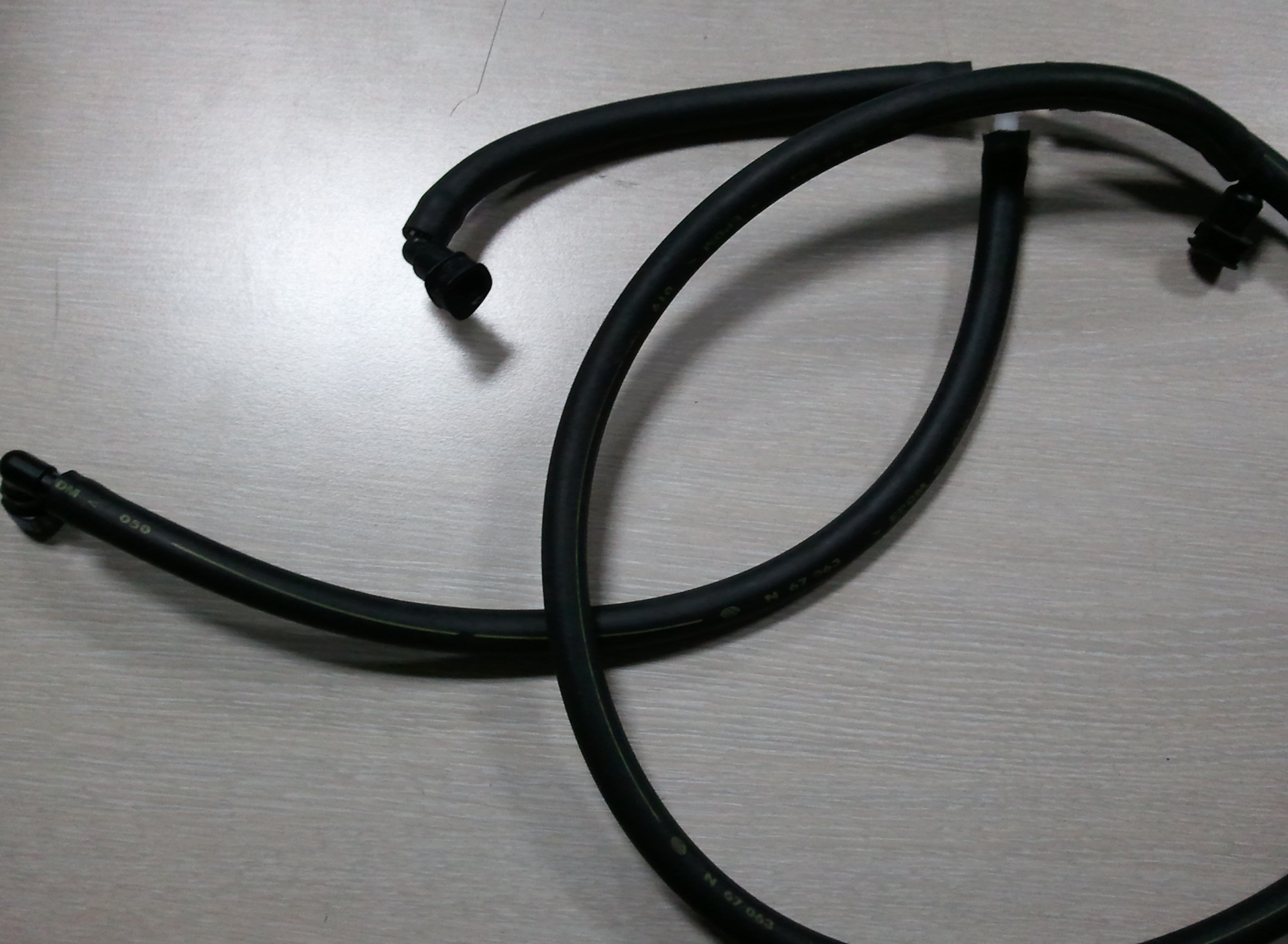 1J0955875C Штуцер омывателя фар VAG | Запчасти на DRIVE2