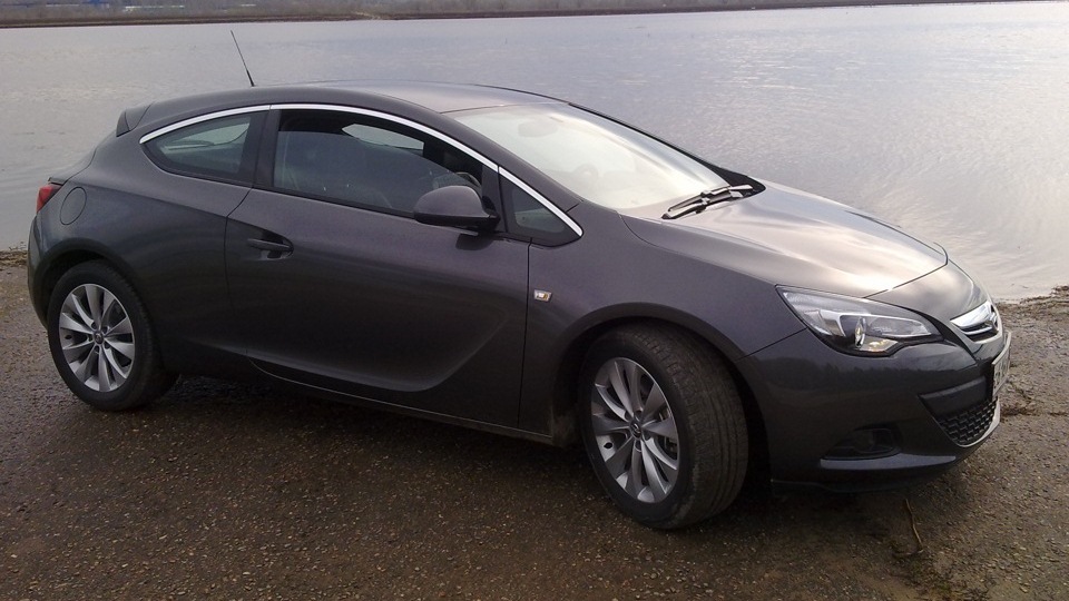 Opel Astra J GTC 1.8 бензиновый 2012 | Gray 1.8 @tmo на DRIVE2