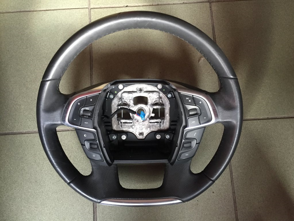 Где купить и как установить мультируль на Ситроен С4 — Citroen C4 L, 1 ...