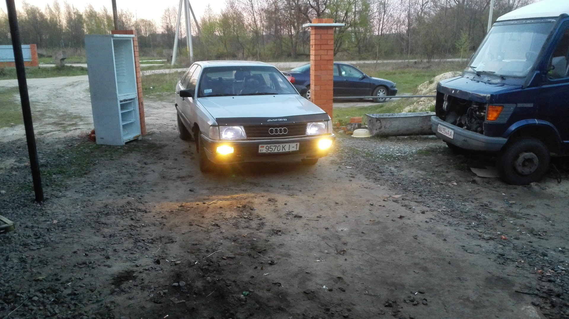 Ну а теперь прошу помощи аудитории! — Audi 100 (C3), 2,1 л, 1983 года ...