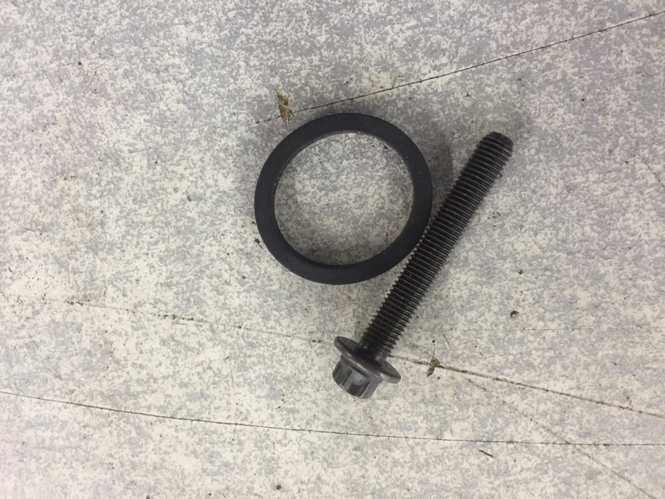 Что входит в ремкомлект балансирного вала на 272 мотор 3.5 литра ...