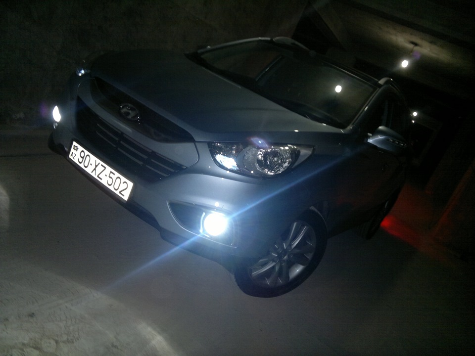 Ксенон и синий свет на подфарах. — Hyundai ix35, 2,4 л, 2010 года ...
