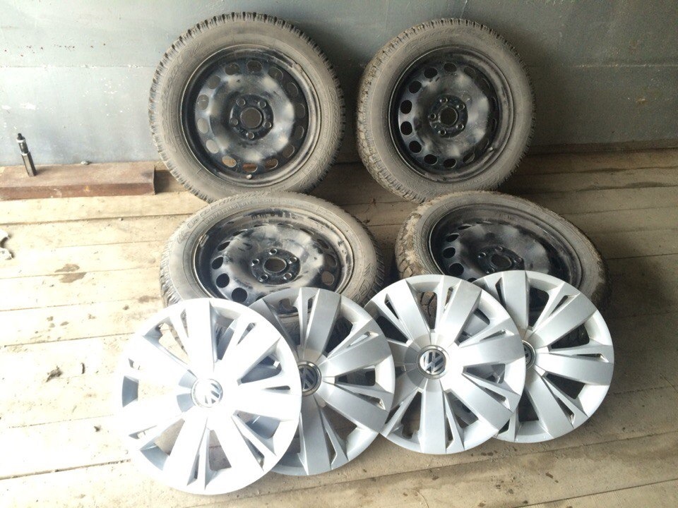 Шины летние Cordiant 205/55 R16, штампованные диски Volkswagen 16 ET50 ...