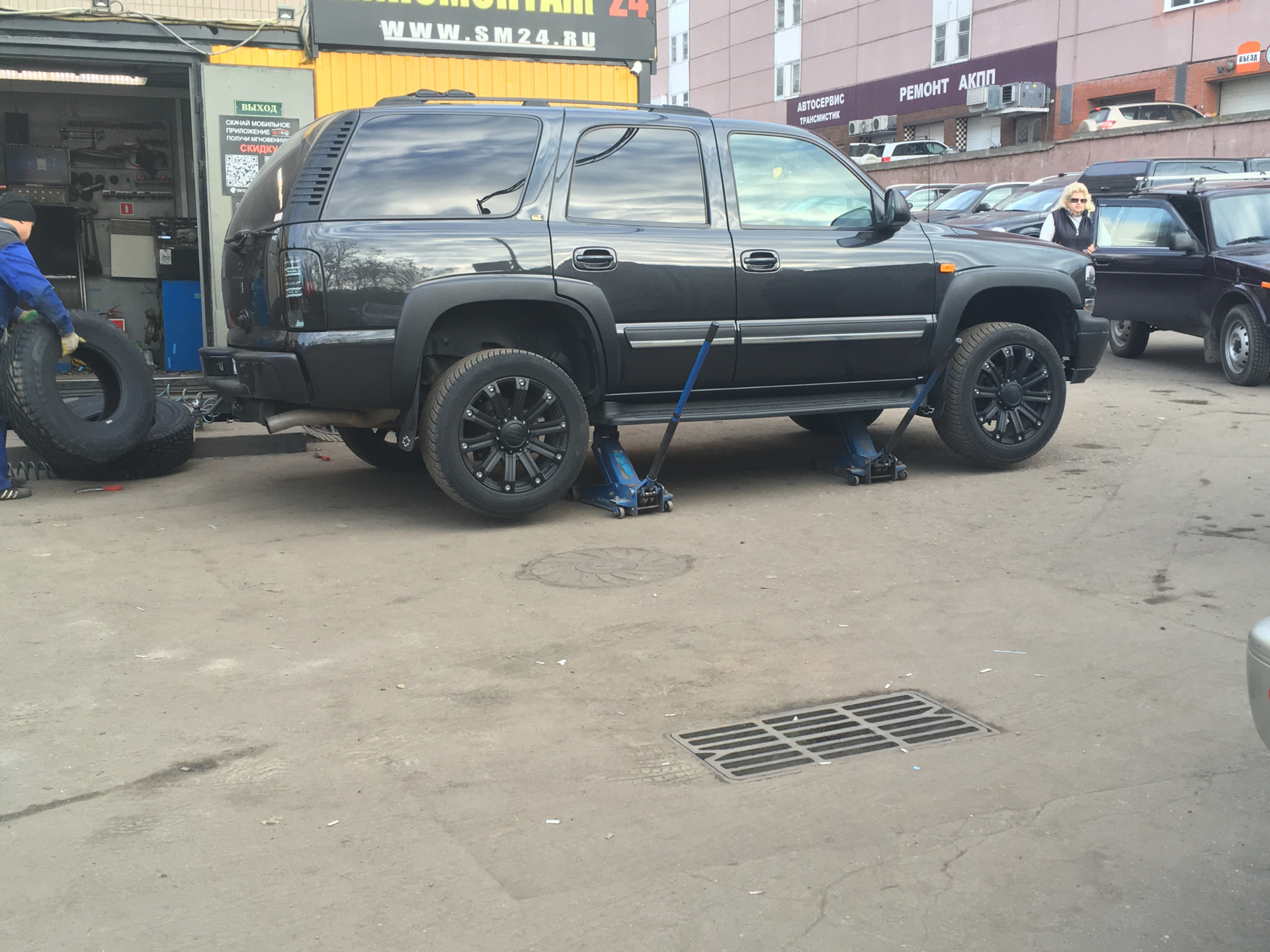 Пора переобуться. — Chevrolet Tahoe (GMT800), 5,3 л, 2005 года | шины ...