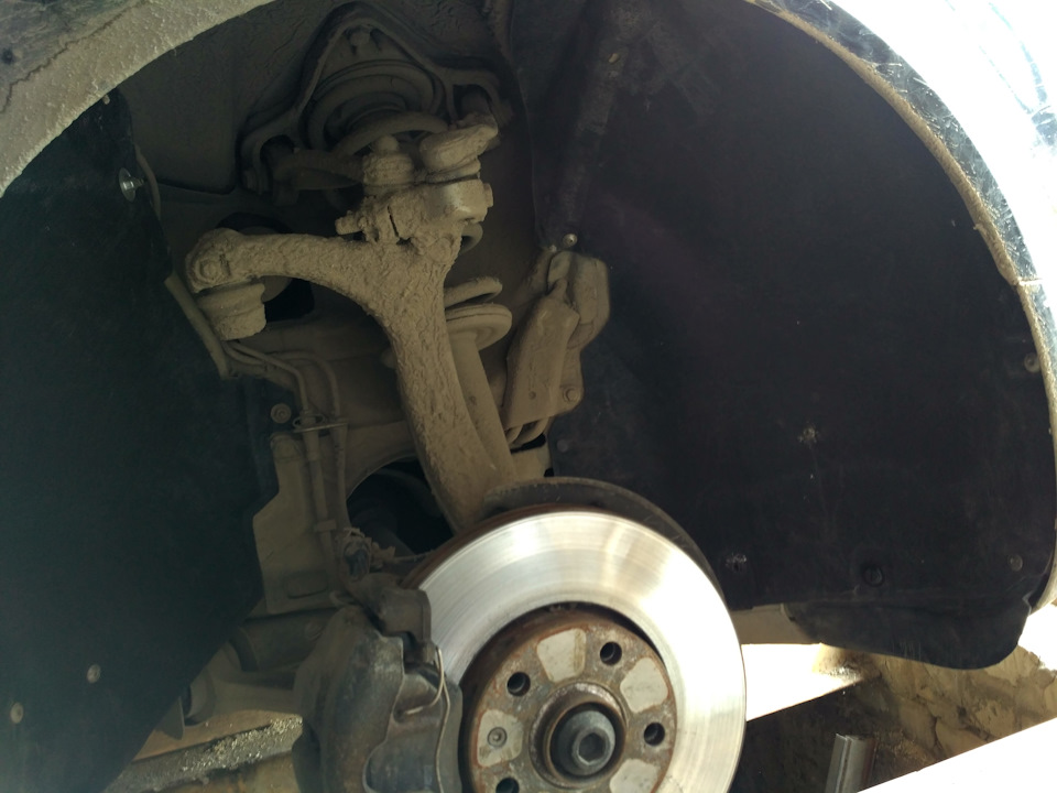 8E0821172F Пластик локера колесной арки VAG | Запчасти на DRIVE2