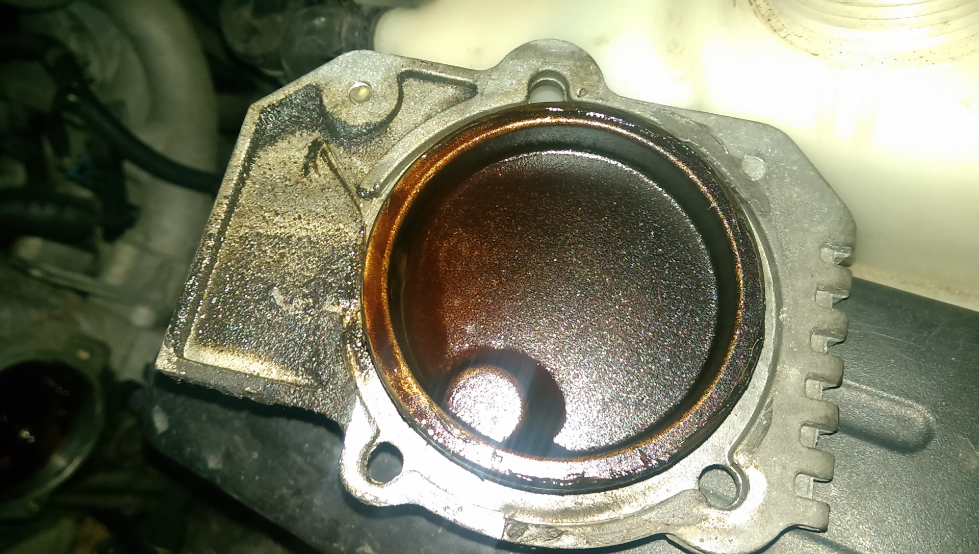 Замена прокладки катушки зажигания — Chevrolet Aveo Sedan (1G), 1,5 л ...