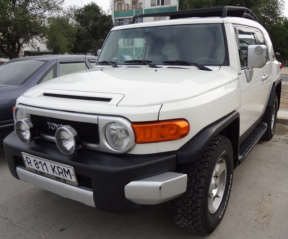 LightForce Striker 170 — Toyota FJ Cruiser, 4 л, 2007 года | тюнинг | DRIVE2