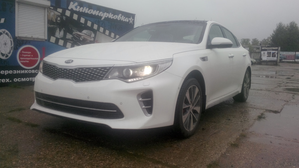 Автоматический багажник на KIA Optima) — KIA Optima (4G), 2,4 л, 2017 ...