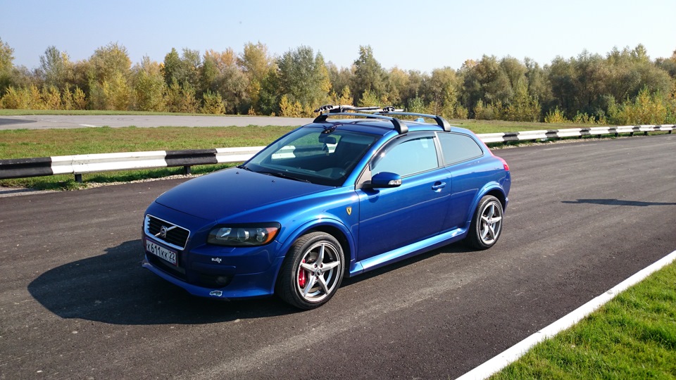 Volvo C30 1.6 бензиновый 2007 | "Синяя птица" на DRIVE2