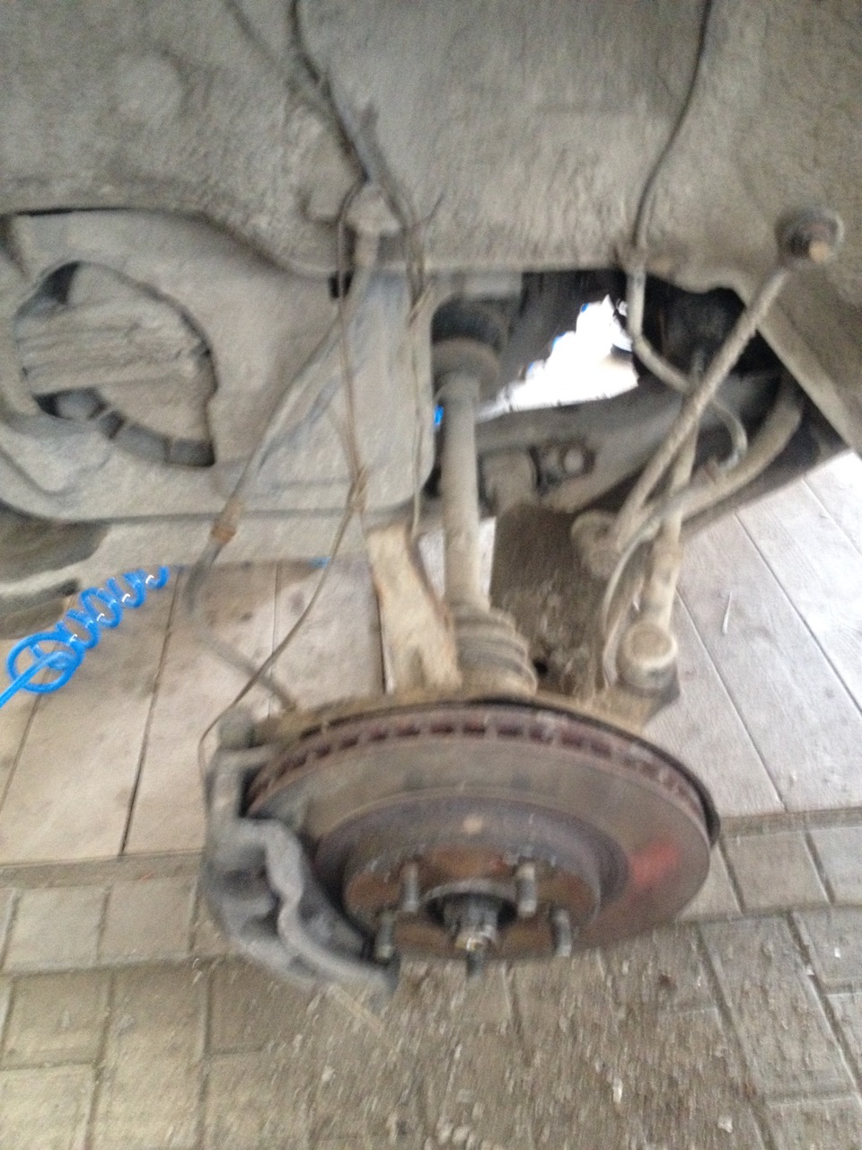 Стойки — Hyundai Santa Fe (1G), 2,7 л, 2003 года | визит на сервис | DRIVE2