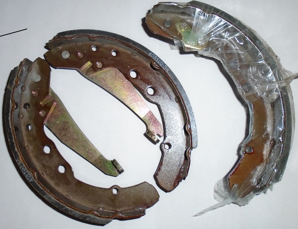 Ремонт тормозной системы (зад) ч.1 — Audi 100 (C3), 2 л, 1990 года ...