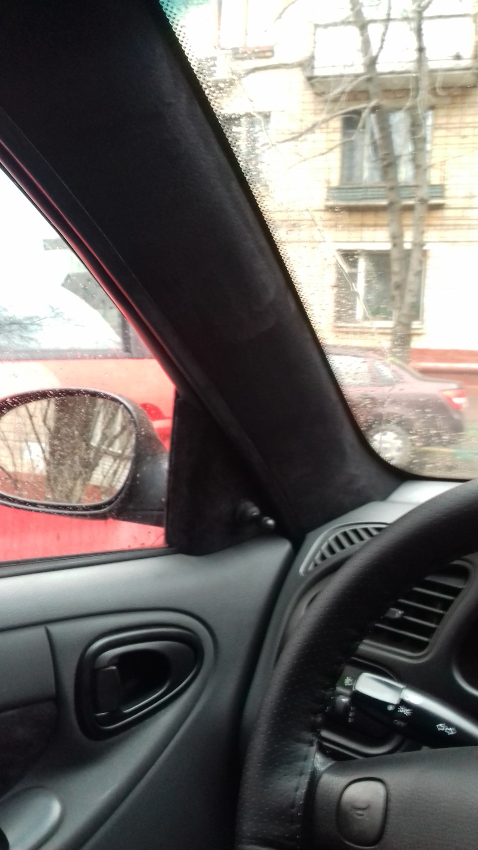 Стойки лобового стекла в алькантару) — Chevrolet Lanos, 1,5 л, 2007 ...