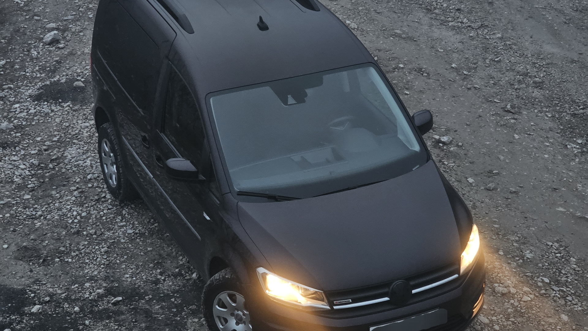 Volkswagen Caddy (4G) 2.0 дизельный 2019 | BlackBerry Бегемот на DRIVE2