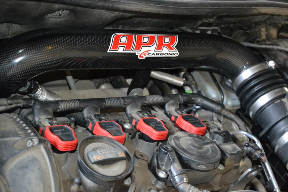 APR Carbonio st2 — Skoda Octavia Combi A5 Mk2, 1,8 л, 2012 года | запчасти | DRIVE2